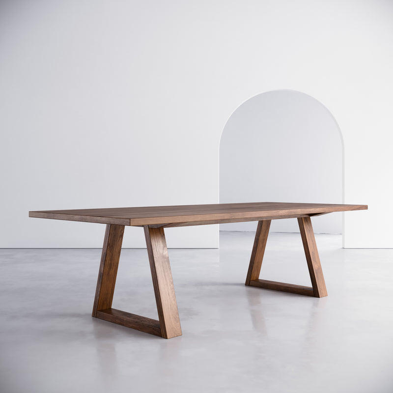 American Oak Custom Dining Tables in Sydney | The Wood Room